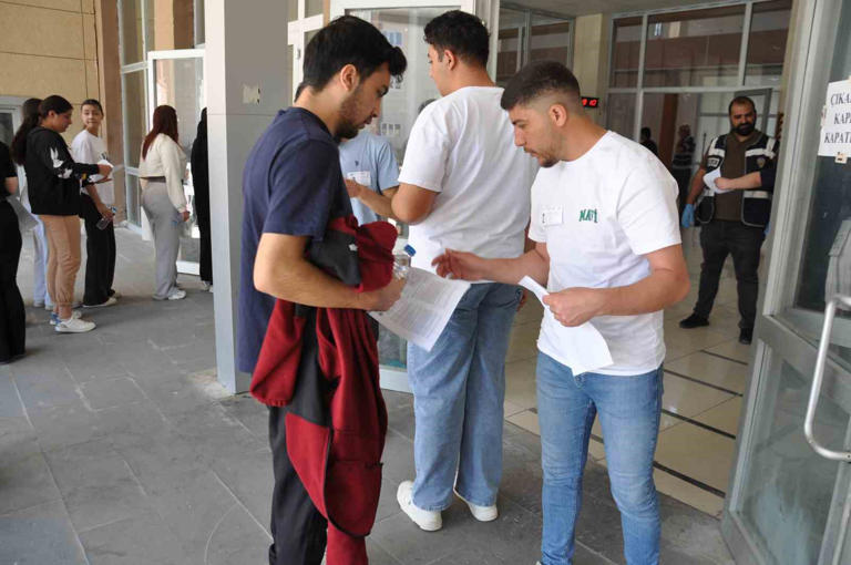 Kars’ta YKS heyecanı: Binlerce aday üniversite hayali için sınav ...