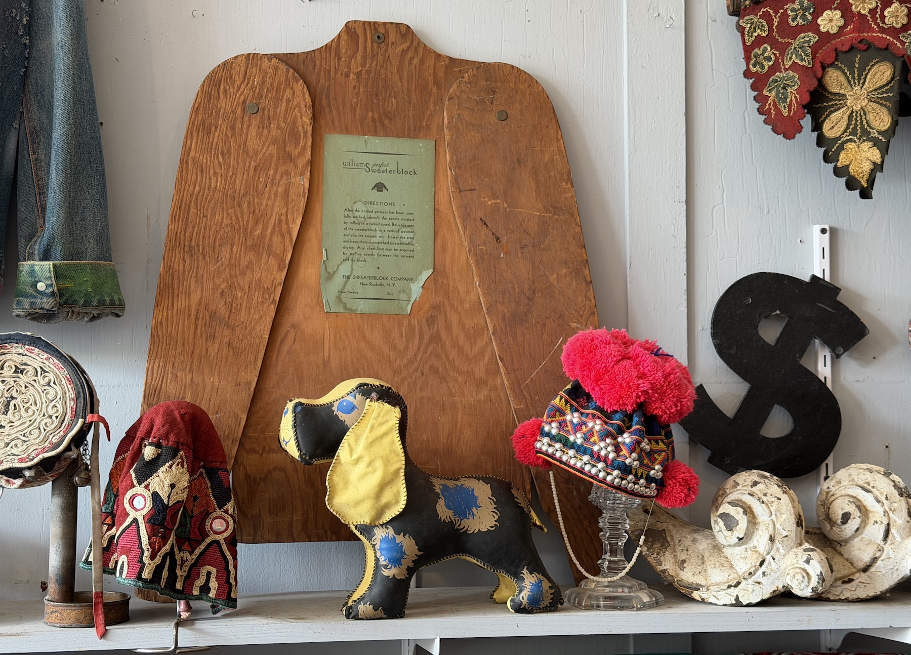 Henry, artist Nancy Shaver's collectibles shop, to close after 30 years