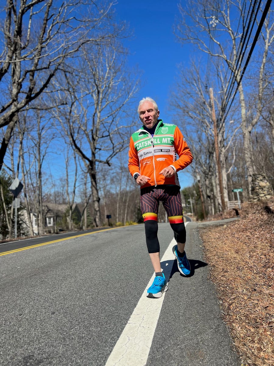 He was diagnosed with Parkinson’s at 65. Now, he’s running 100 ...