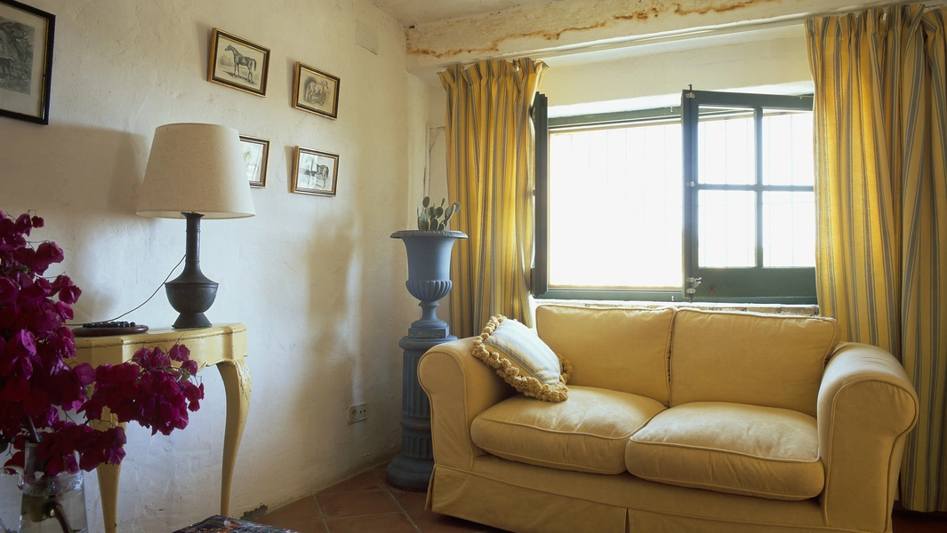 17 common living room design mistakes to avoid