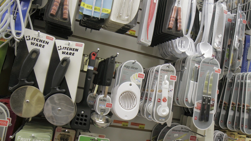 5 budget-friendly Dollar Tree kitchen hacks