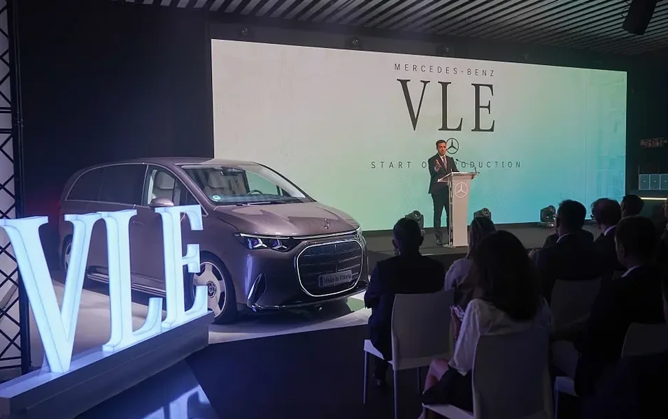 Mercedes unveils ultra-luxury electric van lineup with VLE debut