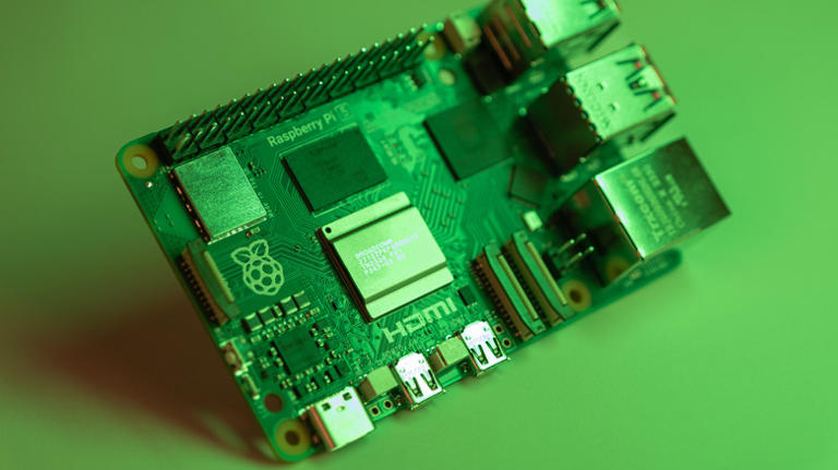 These 4 Raspberry Pi projects may save you money in the long run
