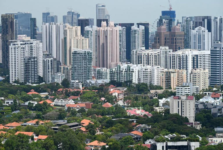 Singapore workers among world's most active AI users: Report
