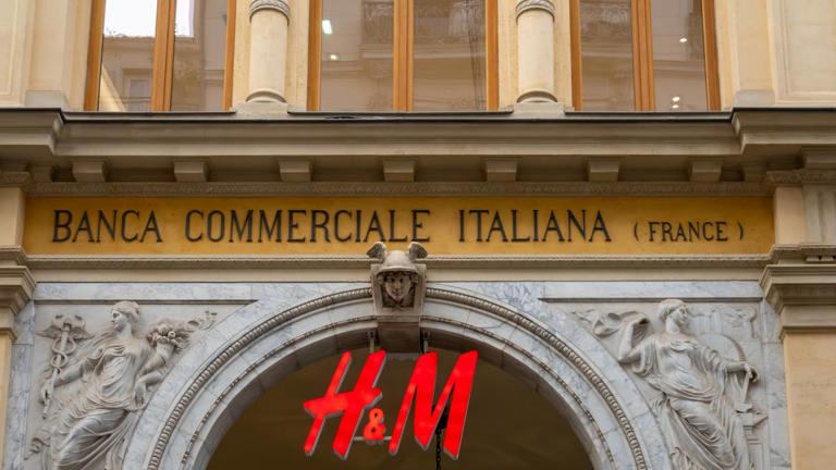 Transform your dining experience with H&M's $13 French-inspired dinner ...