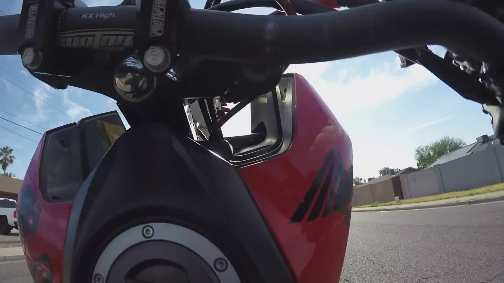 I show you exactly how not to ride a motorcycle using the worst ...