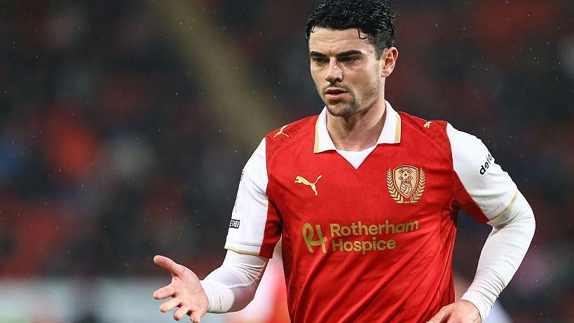 Salford City sign Powell following Rotherham exit