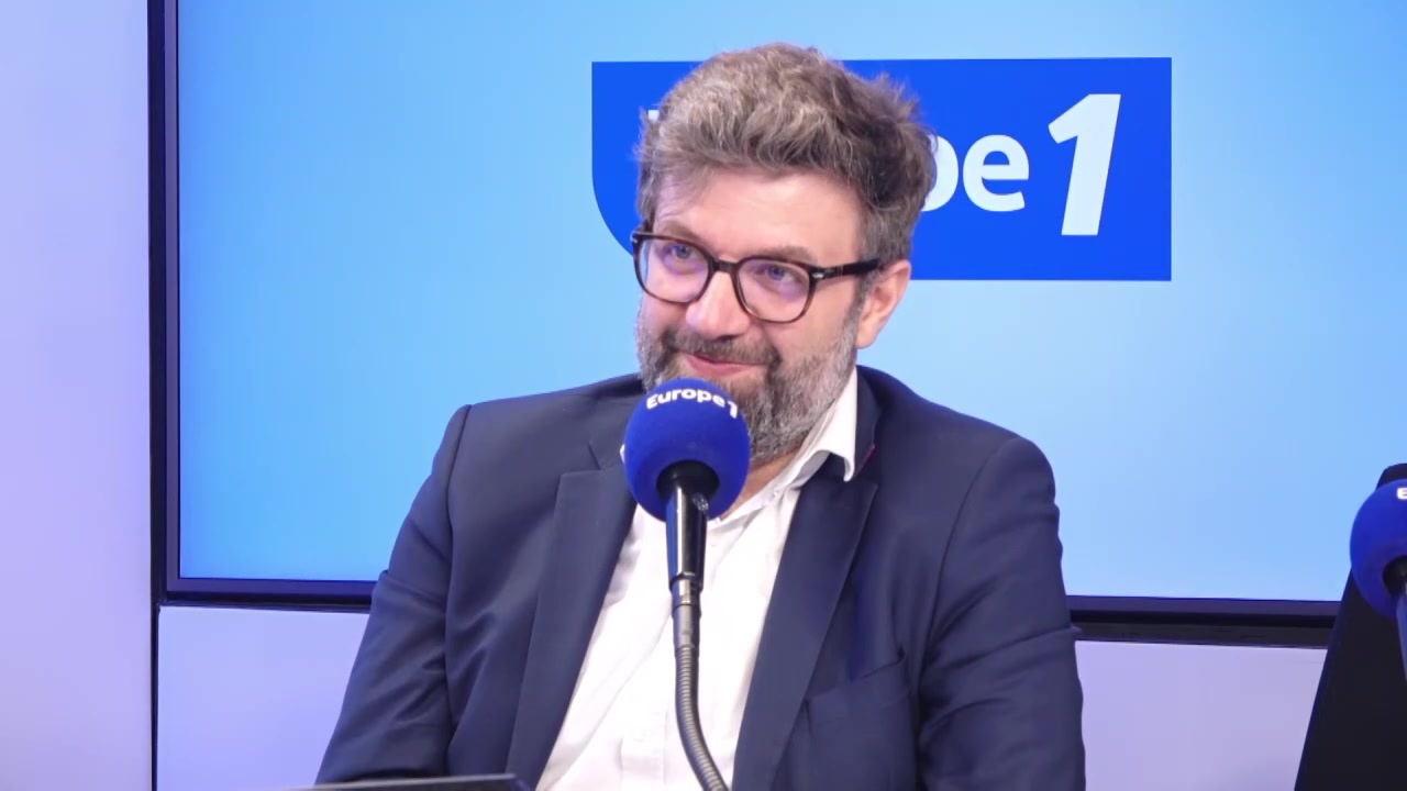 « Jean-Luc Mélenchon tient en laisse tous les partis de gauche ...