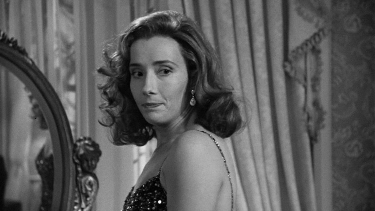 Emma Thompson's "truly great" '90s mystery thriller has just landed on ...