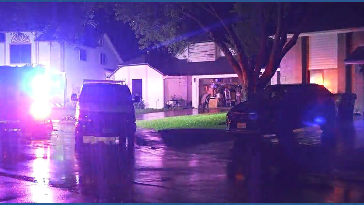 Lightning strike believed to cause house fire on north side, SAFD says