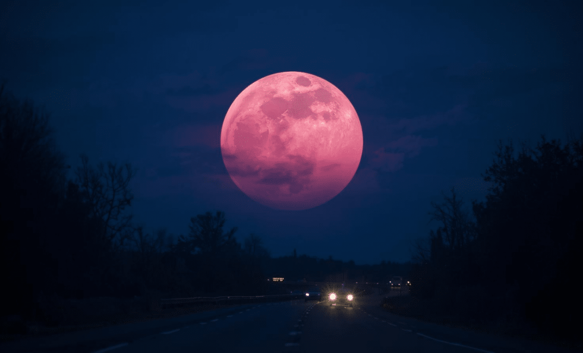 Don't miss June's strawberry moon: Here's when and where to look for ...