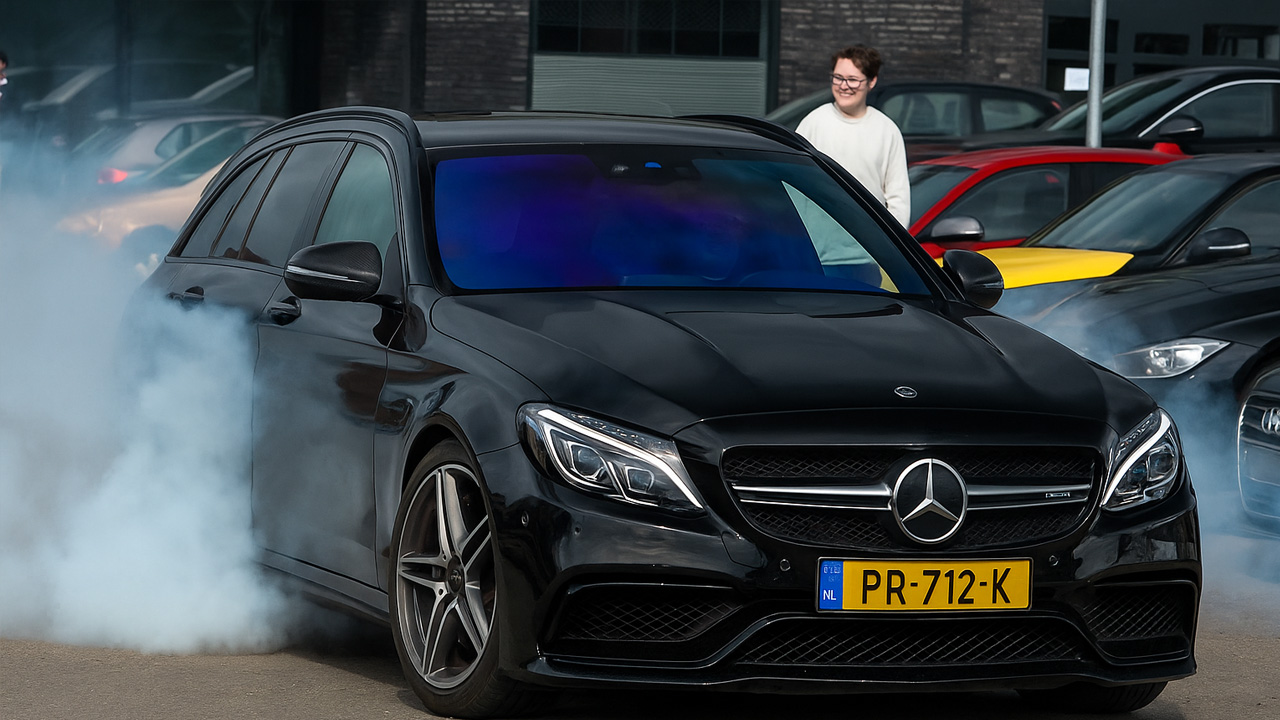 Modified cars leave car meet with burnouts, revs and full throttle ...