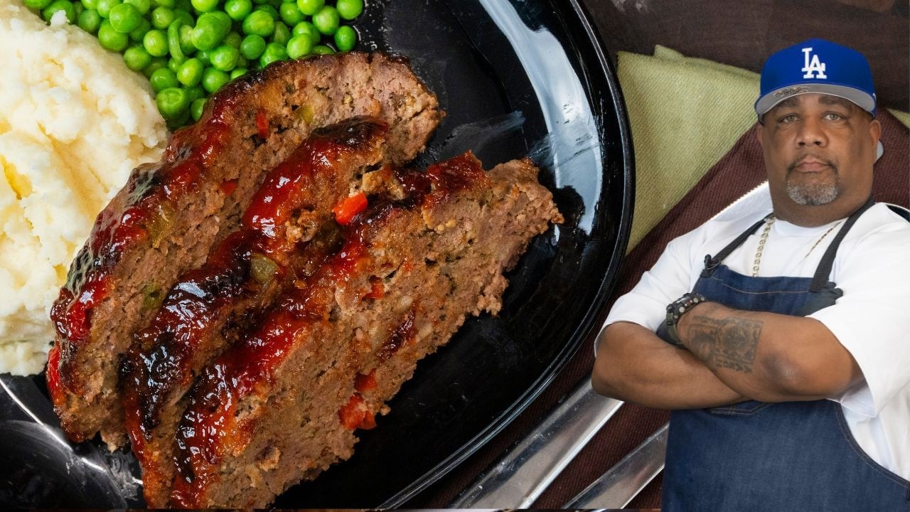 This juicy meatloaf looks too good to save for later