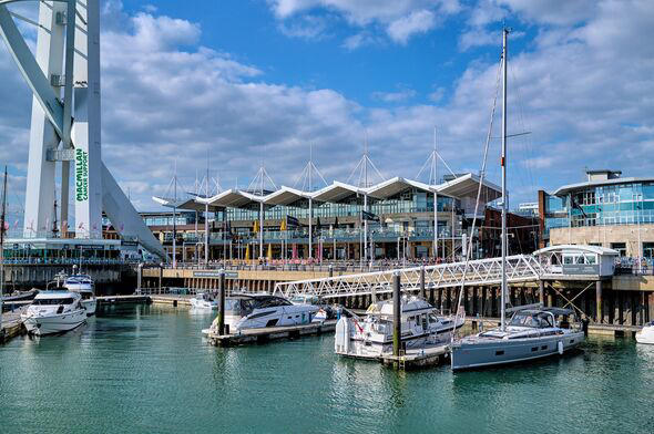 Popular brand opens first UK outlet store in seaside shopping centre ...
