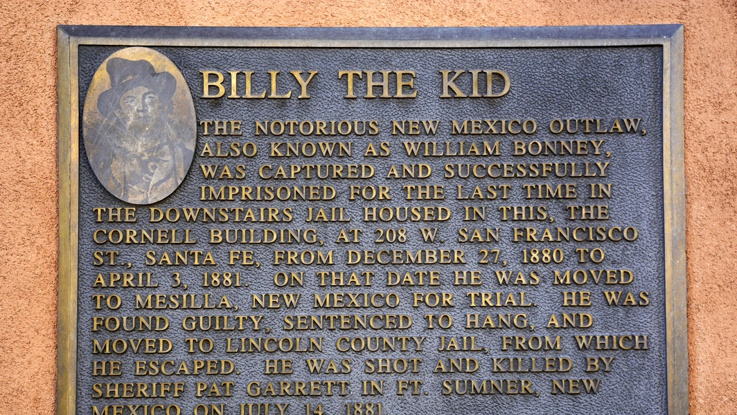 Outlaw legends and historic sites of the American West