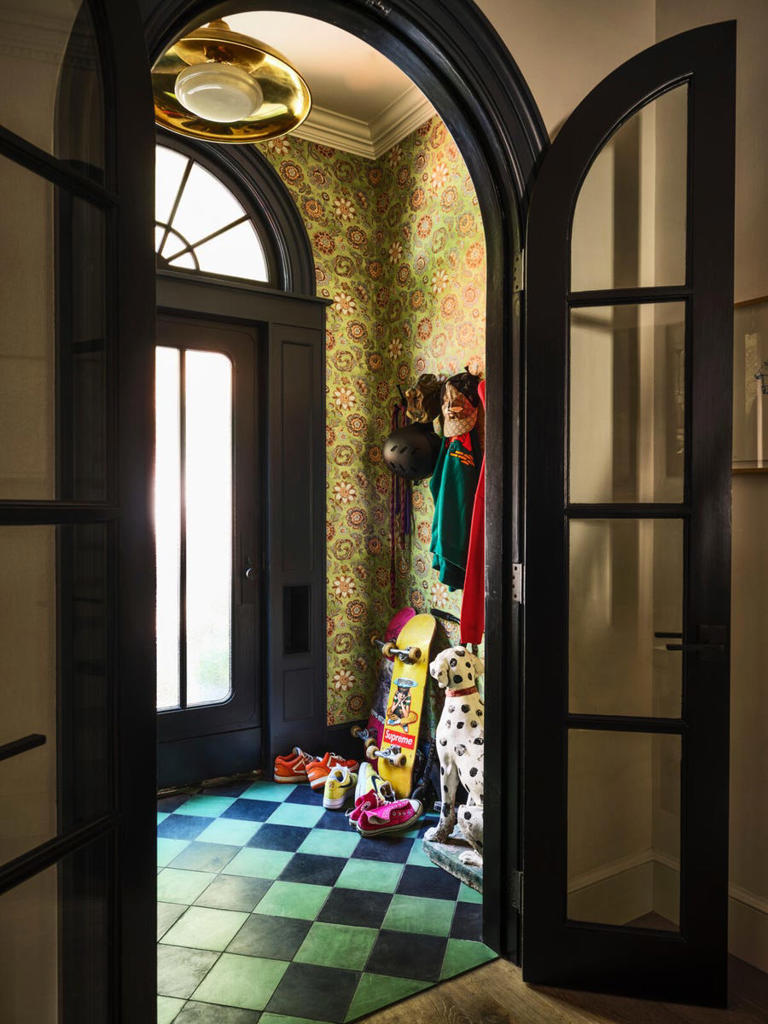 Courtney and Robert Novogratz turned an abandoned 1826 West Village ...