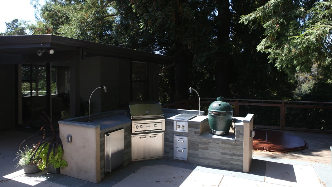 Key steps to designing an outdoor kitchen