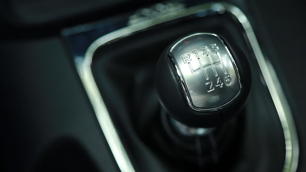 Shelby Super Snake-R sets manual muscle car power record