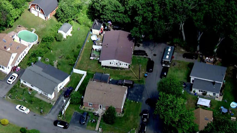 Massachusetts teen found shot and killed outside New Hampshire home