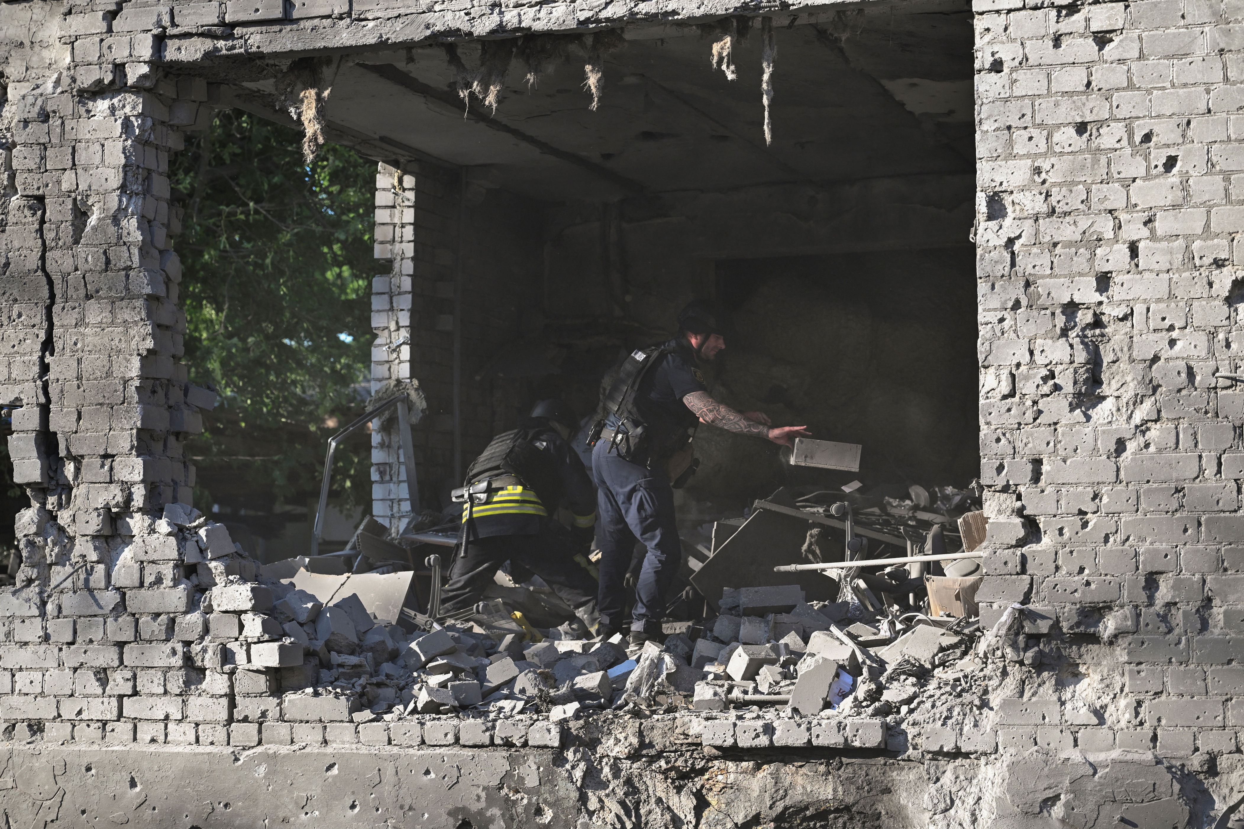 Ukraine says Russian attack kills five people in Zaporizhzhia