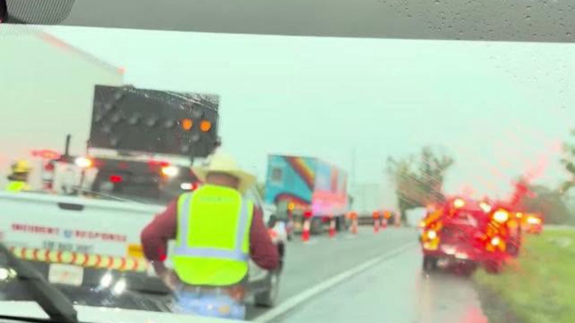 Update: Driver killed in I-10 crash after crossing median into oncoming ...