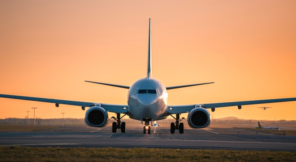 Don't be silly: The price of jet fuel is crashing, but airlines have no ...