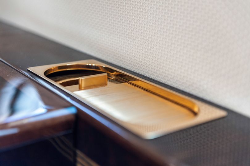 Engineer explains clever reason behind ashtrays on planes despite 30 ...