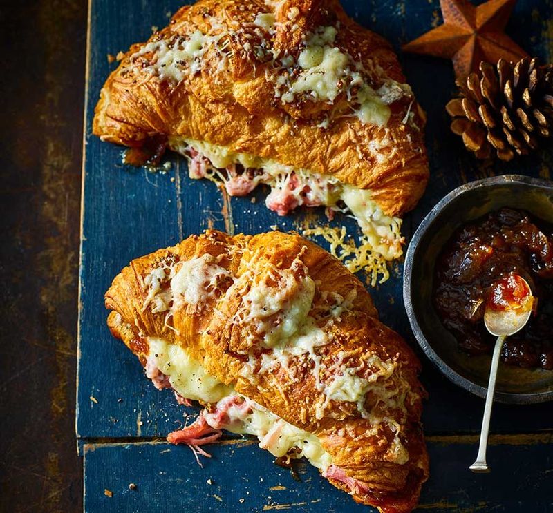 22 clever croissant fillings that make breakfast feel fancy