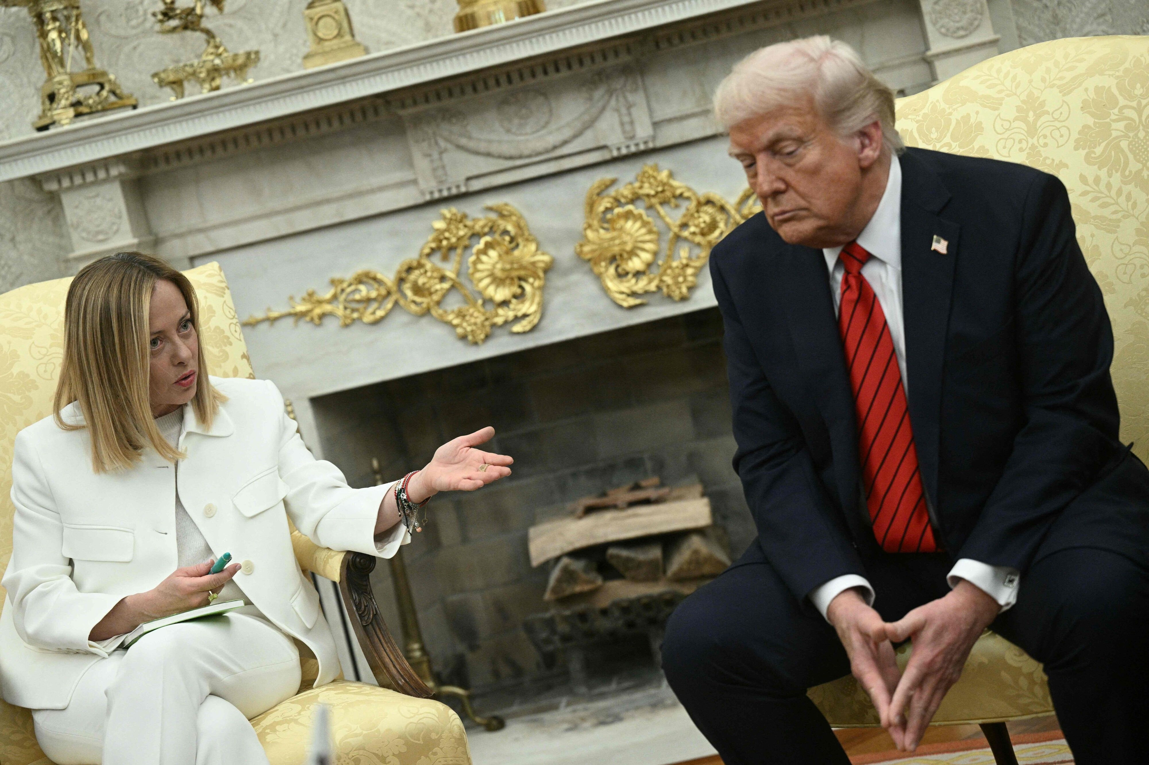 Meloni og Trump i ordkrig på sociale medier