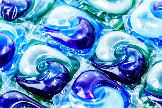 Which is really better, laundry pods or liquid detergent?