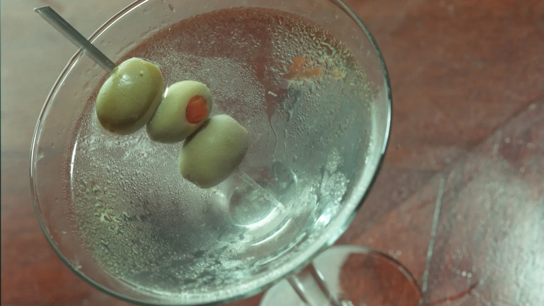 10 perfect appetizers to pair with martinis