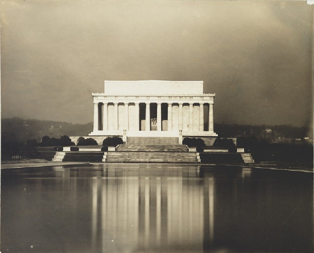 Water into whine: Century of problems rage at Lincoln reflecting pool