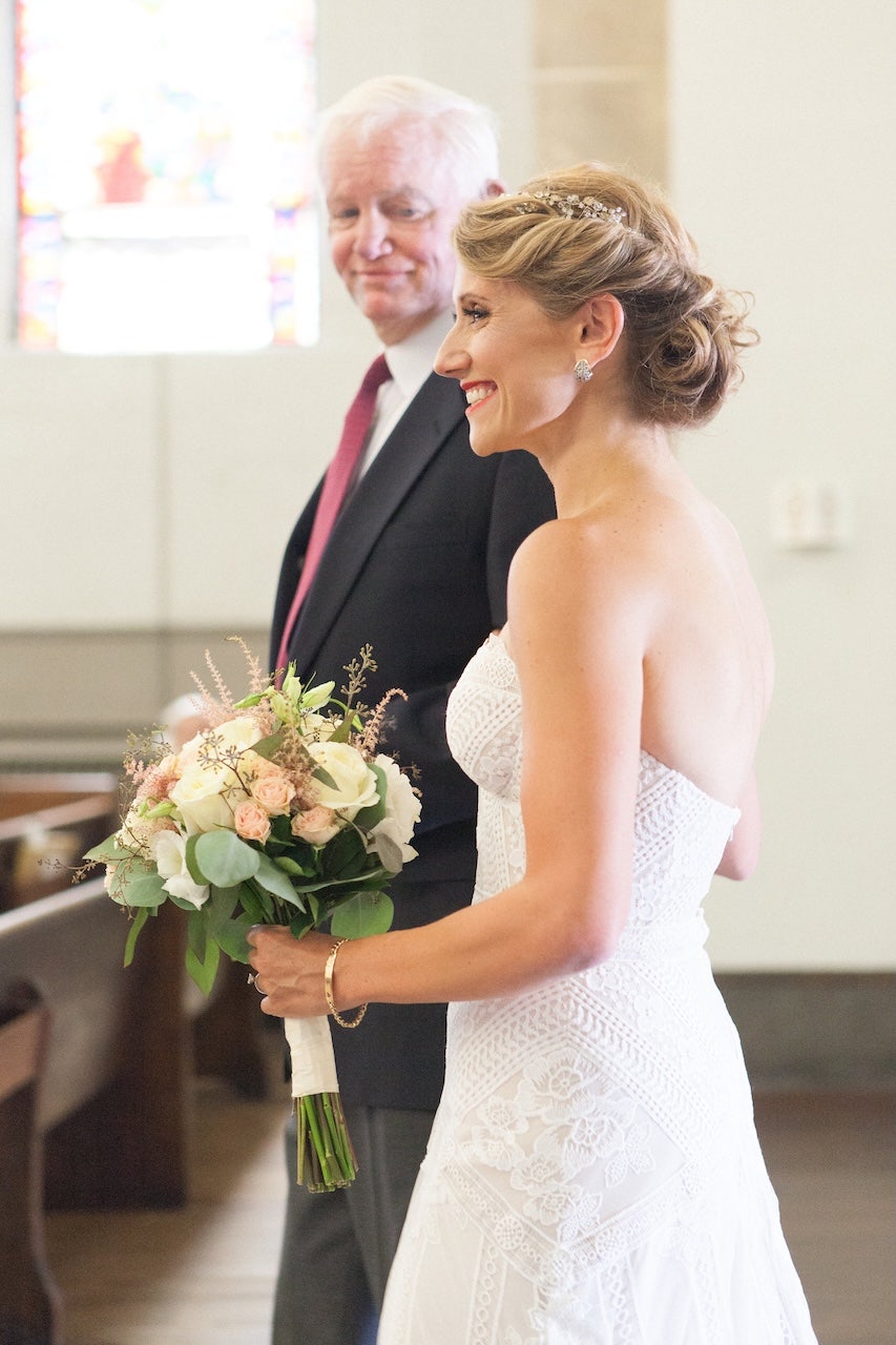 Bride is walked down wedding aisle by man who received her late father ...