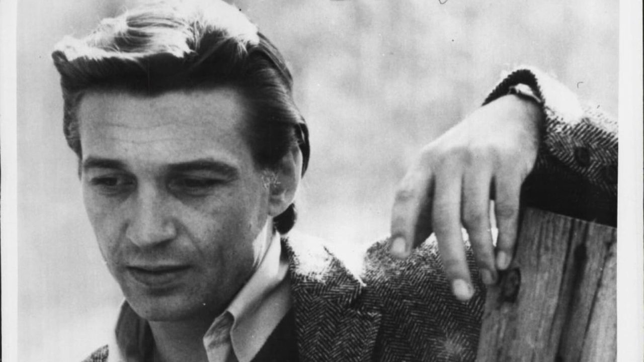 Waylon Jennings: The rebel who helped change country music forever