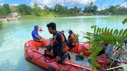 Diduga kelelahan saat berenang, seorang anak tenggelam di Danau Biru