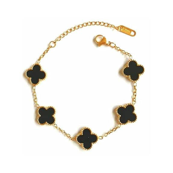 Bracelets that shine: Trendy bracelets for women