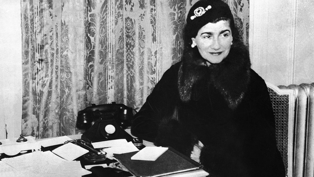 16 icons who shaped fashion history