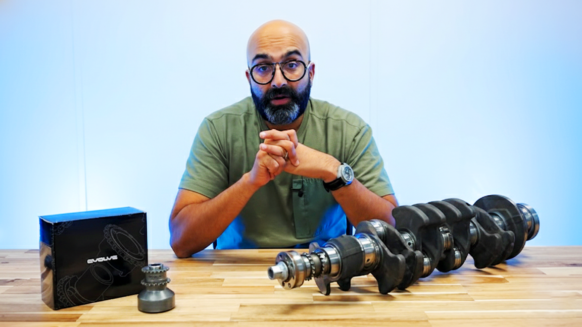 Inside a 130000 mile BMW M4 S55 engine