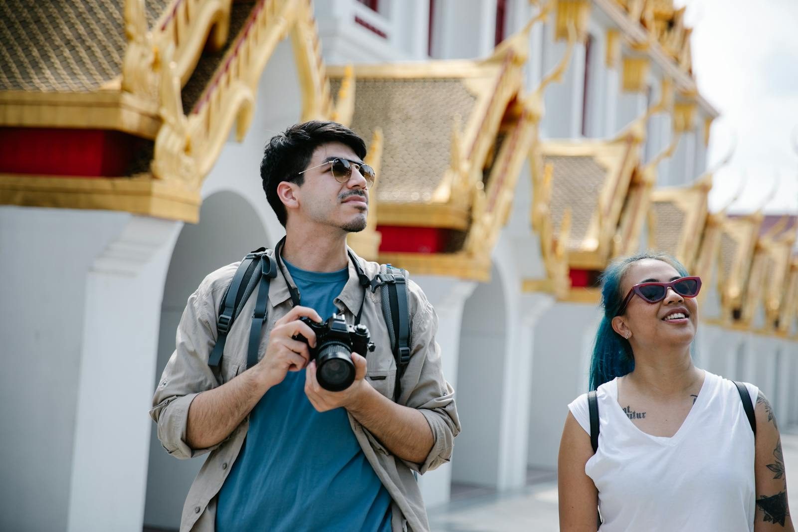 7 smart tourist hacks to avoid overpaying at major attractions