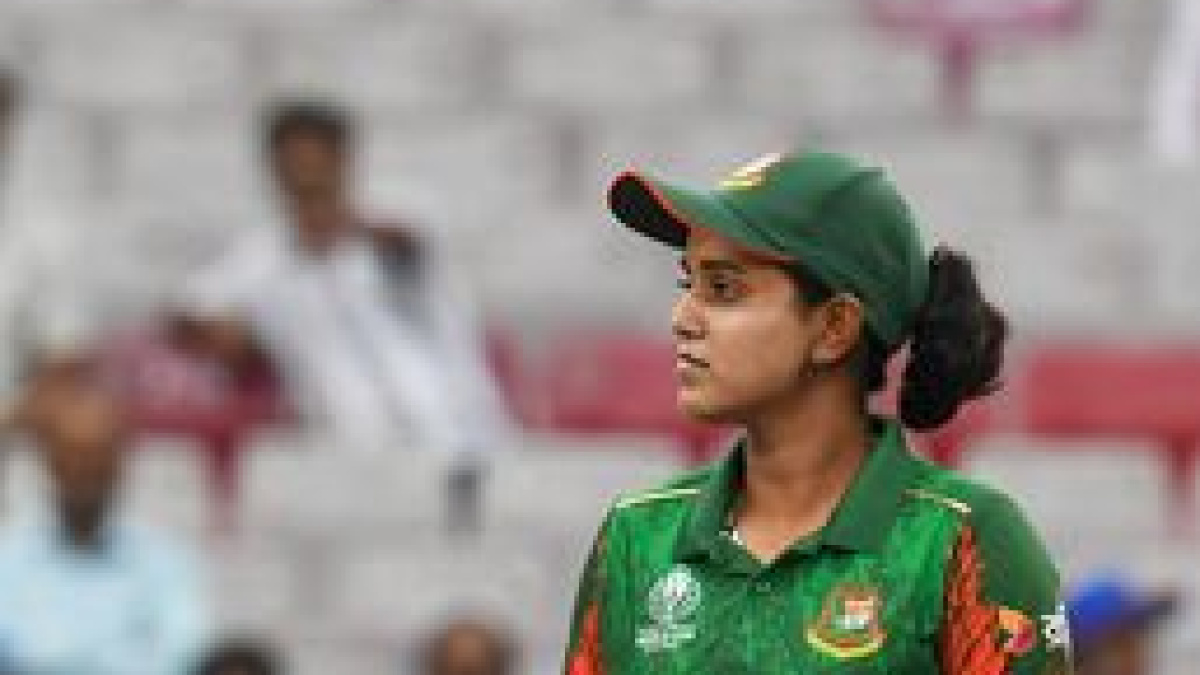 Women's T20 WC: Bangladesh elect to bat against Pakistan in must-win clash