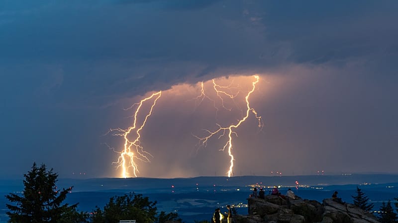 Lightning strikes injure 10 in southern Germany