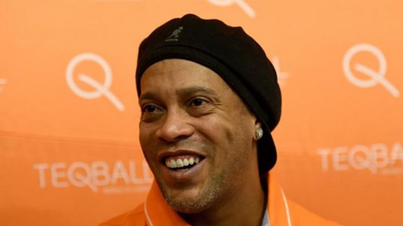 Football icon Ronaldinho makes shock return to football with Ravenna