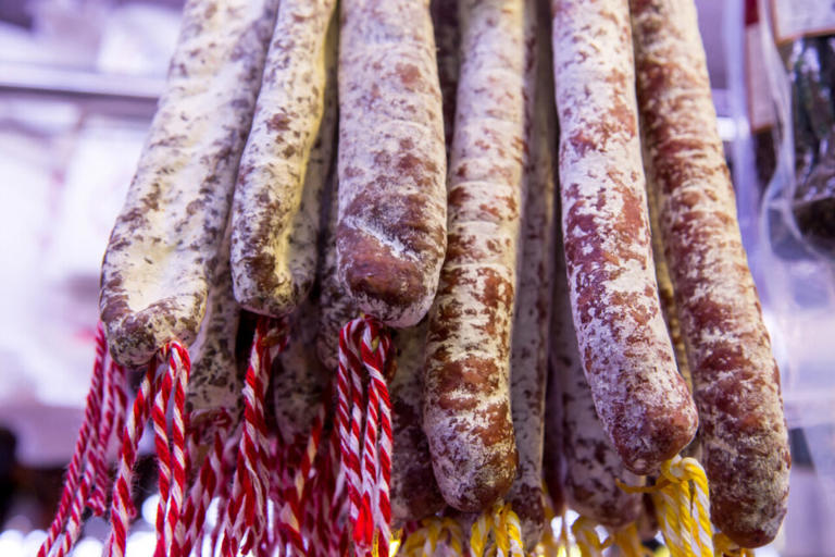 Diarrhées, vomissements... Contaminé aux salmonelles, ce saucisson ...