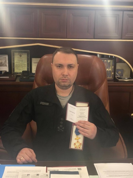 Ukraine's presidential office chief declines Polish award after ...