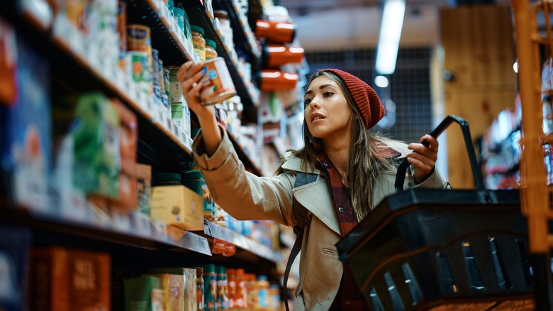 14 things to look for on the label when buying canned foods