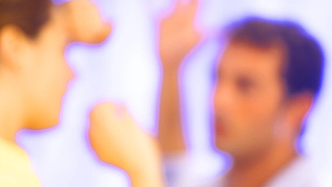 14 everyday habits that harm relationships