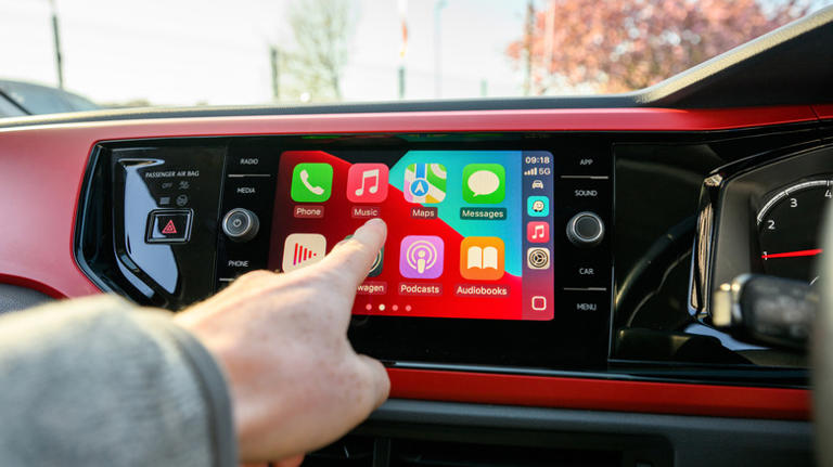 4 new CarPlay features & enhancements coming with iOS 27
