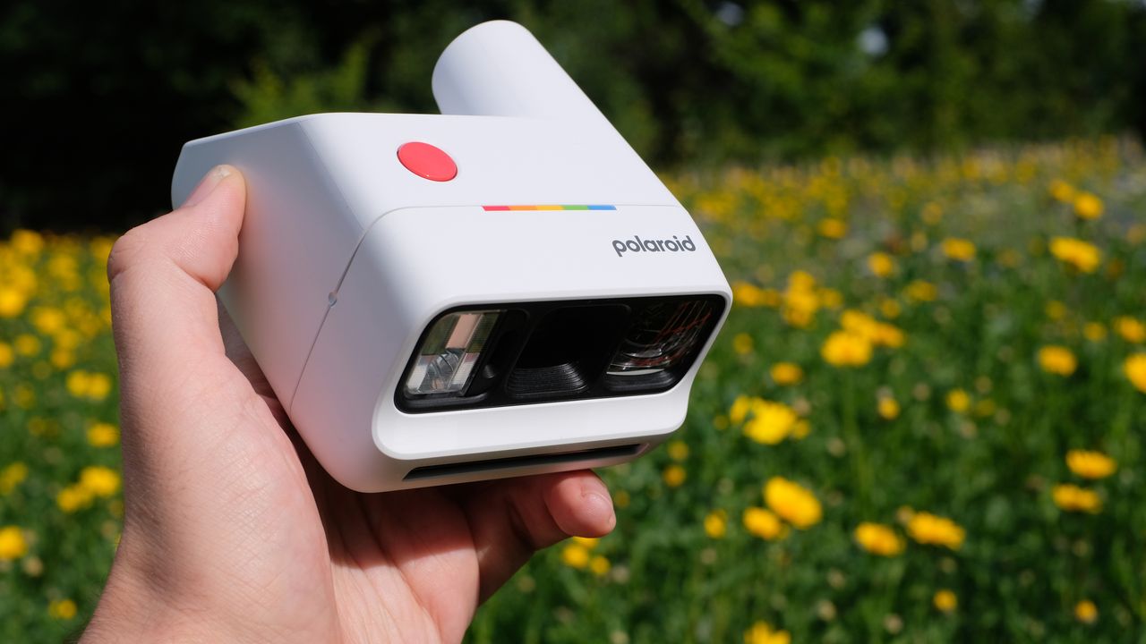 Polaroid Go Gen 3 review: better selfies from a better lens, but bright ...