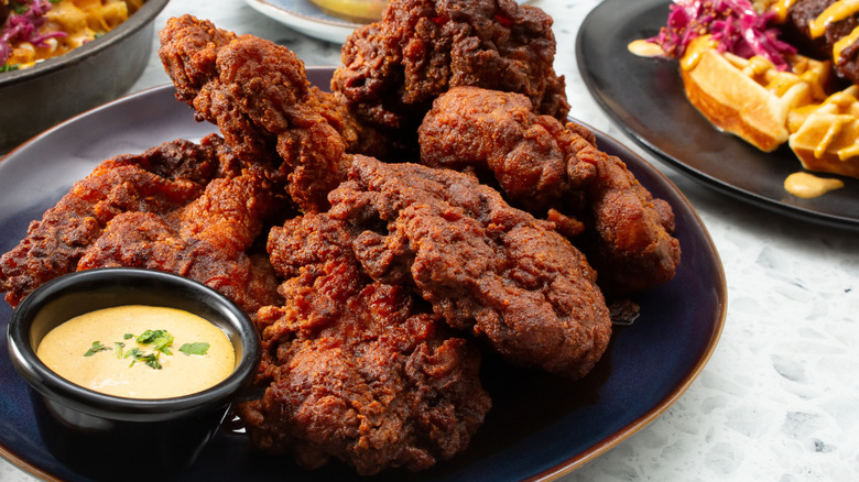 5 Nashville hot chicken chains to try and 3 to skip