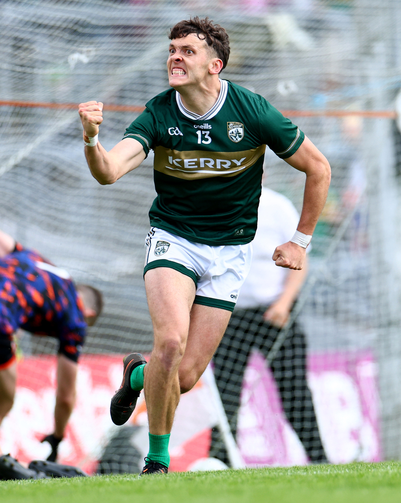 Kerry make statement of intent with emphatic win over Armagh